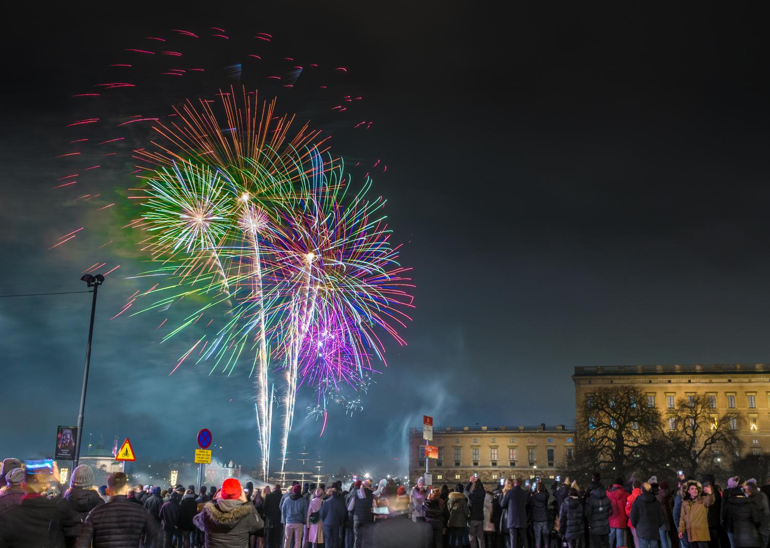 New Year’s traditions celebrated around world – The Hiller